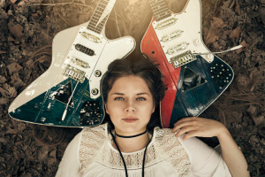 M Music & Musicians Magazine » VIDEO & WEB-EXCLUSIVE INTERVIEW ARIELLE